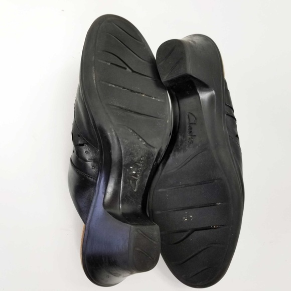 Clarks | Shoes | Clarks Bendables Women 9 Mules 8567 Black Leather ...